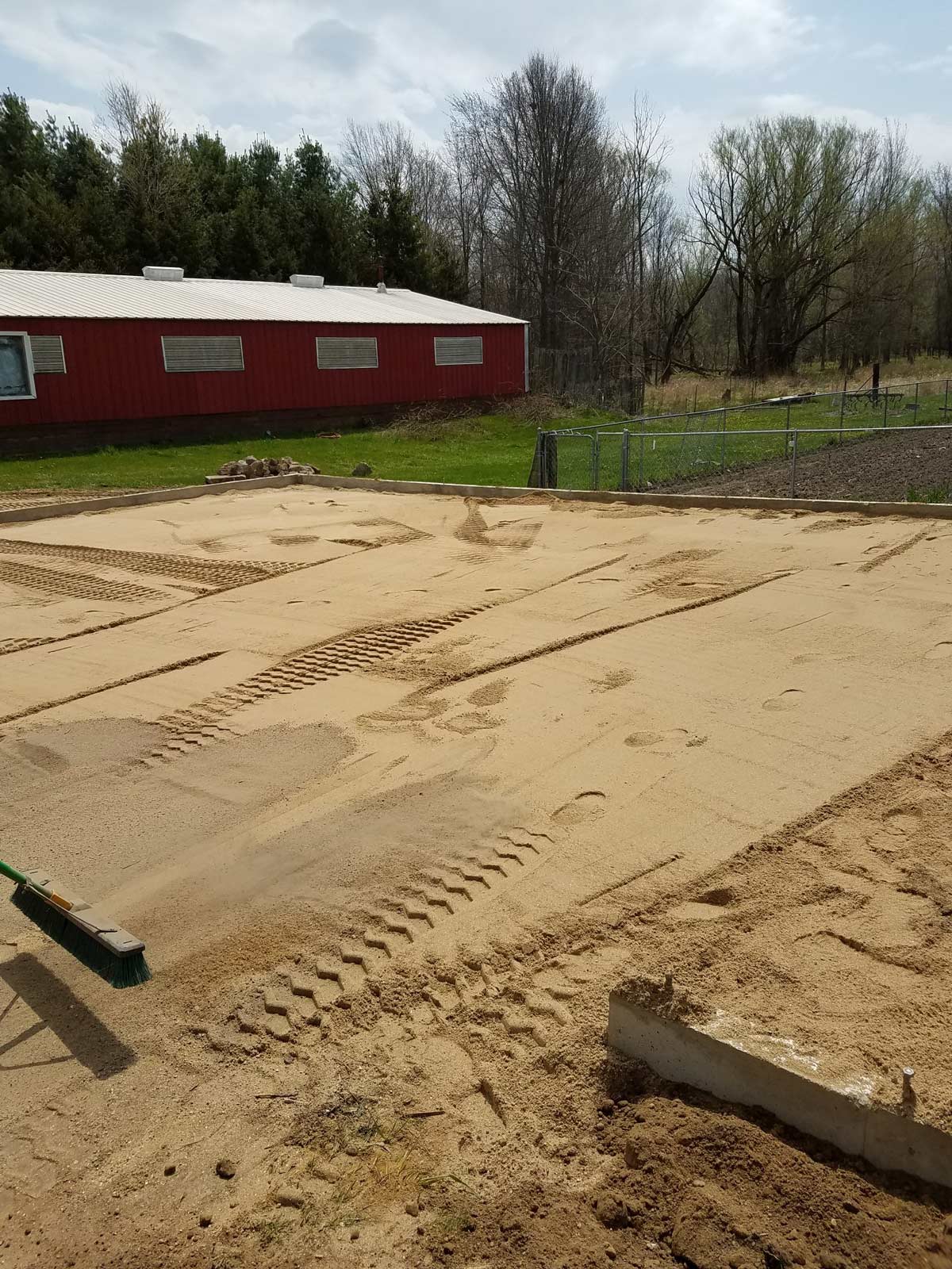 Pole Barn Pad Preparation - Advance Excavating